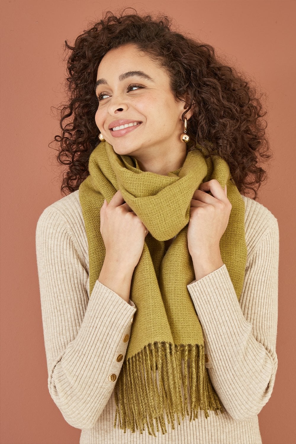 Yumi Green Two Tone Scarf – Style Heist